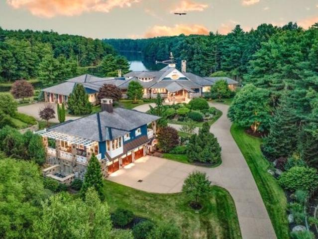 Wisteria Dr, Dover, Home For Sale