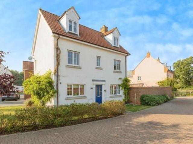 Wisteria Drive, Wymondham, 4 Bedroom Detached