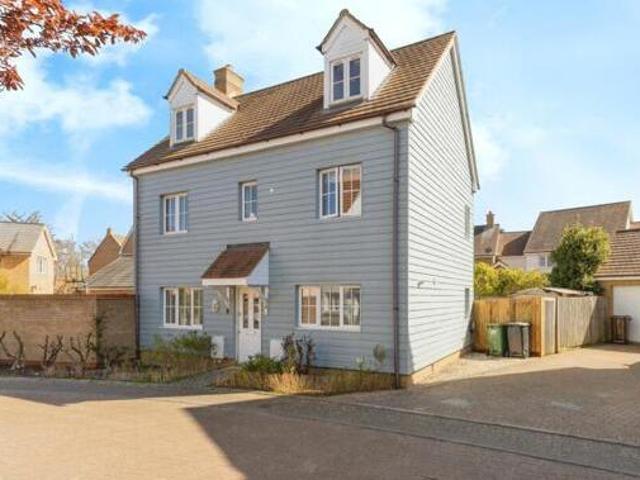 Wisteria Drive, Wymondham, 5 Bedroom Detached