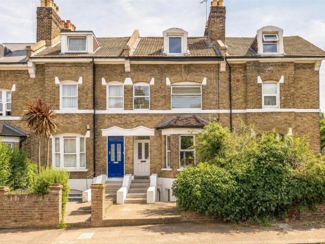 Wisteria Road, London SE13 2 bed maisonette to rent £1,900 pcm £438 pw