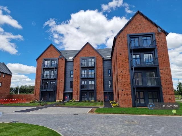 Wishford Row, Swindon, SN1 2 bed flat to rent £1,450 pcm £335 pw