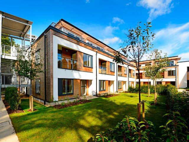 Wispers Park, Wispers Lane, Haslemere, Surrey GU27, 1 bed flat to rent, £950 pcm | PrimeLocation