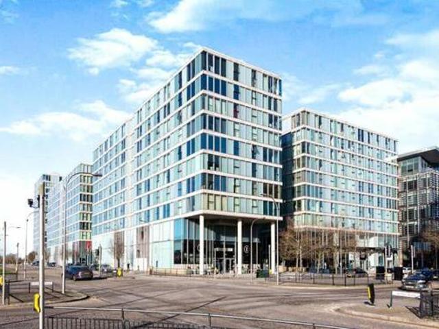Witan Gate, Milton Keynes, 2 Bedroom Flat