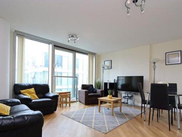 Witan Gate, Central Milton Keynes, 2 Bedroom Apartment