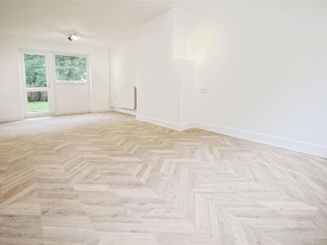 Witchards, Basildon, Essex SS16, 3 bed terraced house to rent, £1,800 pcm | PrimeLocation