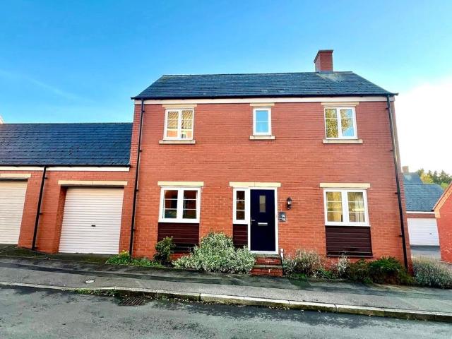 Withering Road, Swindon SN1, 3 bed detached house to rent, £1,550 pcm | PrimeLocation
