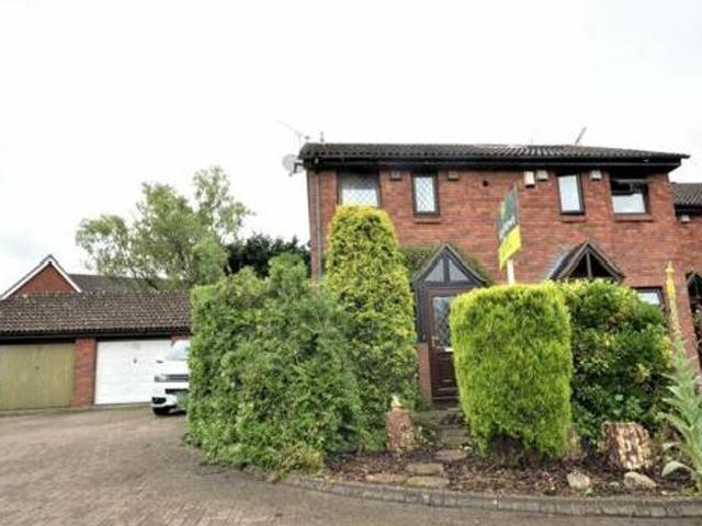 Withey Meadows, Hookwood, 2 Bedroom End