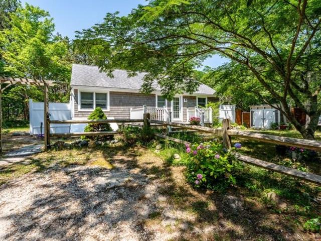 Wixom Ave, Wellfleet, Home For Sale
