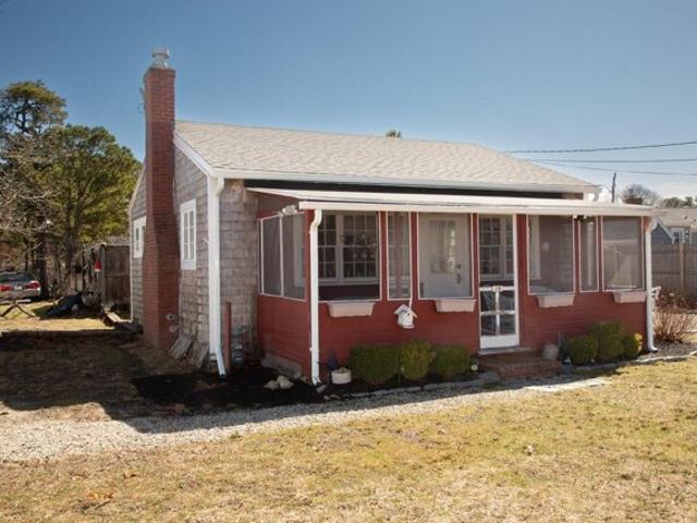 Wixon Rd, Dennis Port, Home For Sale