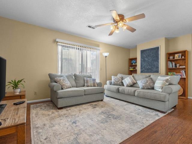 Women Student Housing by BYU Private room