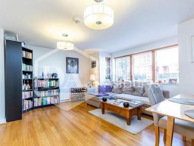 Womersley Road, Crouch End, 3 Bedroom Apartment