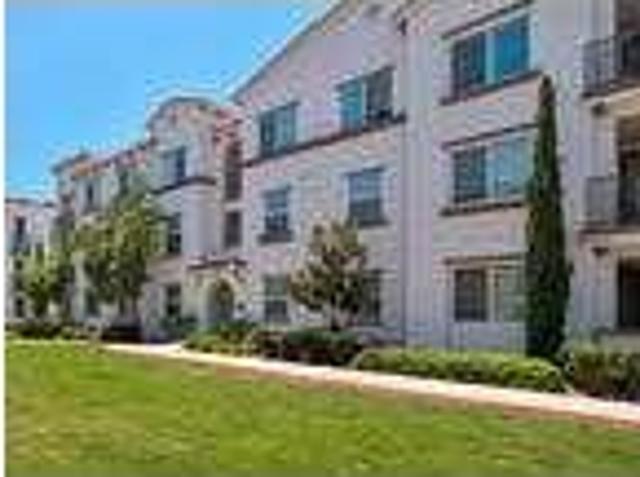 Wonderful 1 Bd 1 Ba Available Today $2958 Per Month