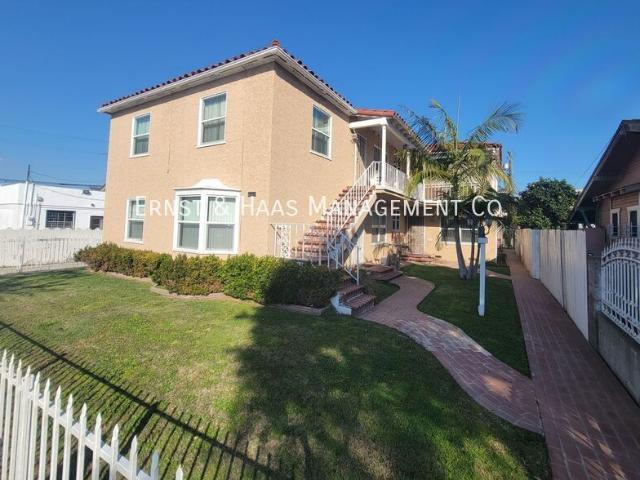 Wonderful 1 Bedroom Apartment in the Heart of Long Beach!