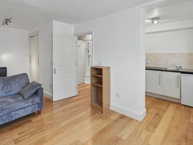 Wonderful Double Studio Islington
