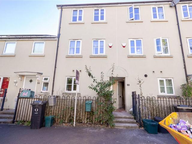 Wood Mead, Bristol BS16 4 bed terraced house to rent £3,000 pcm £692 pw