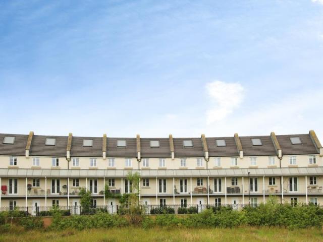 Wood Mead, Bristol BS16 4 bed townhouse to rent £2,800 pcm £646 pw