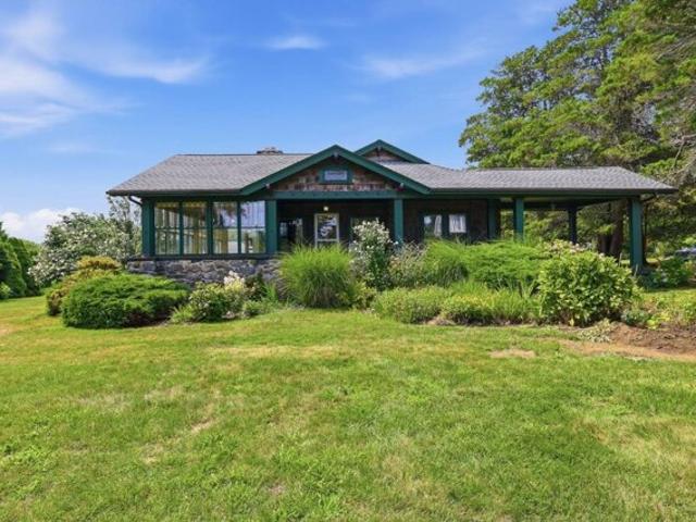 Wood Ave, Narragansett, Home For Sale