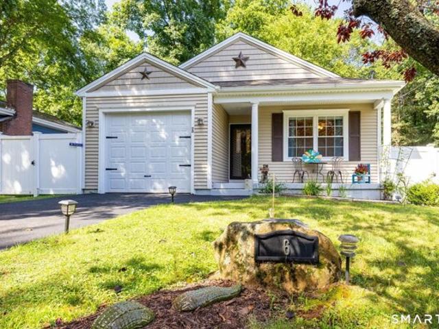 Wood Acres Rd, Hebron, Home For Sale