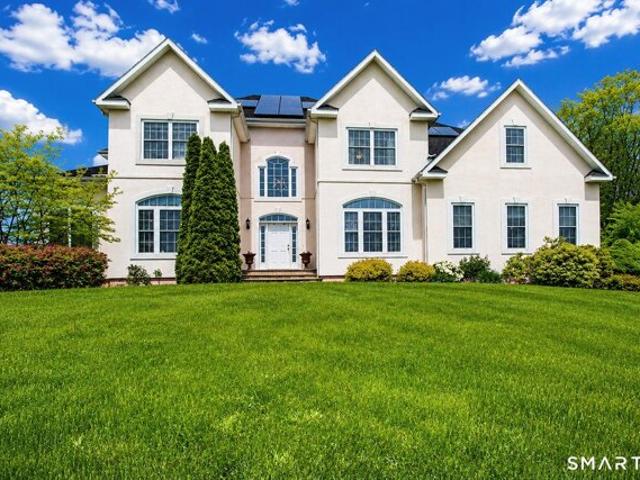 Wood Chase Ln, North Branford, Home For Sale