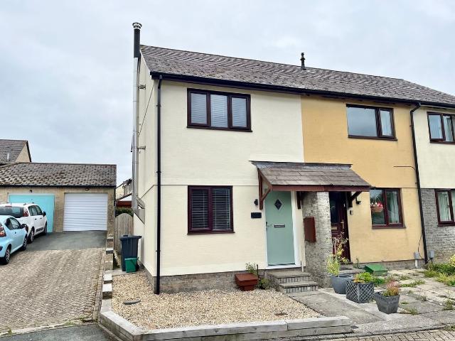Wood Close, Latchbrook, Saltash PL12, 2 bed end terrace house to rent, £1,000 pcm | PrimeLocation
