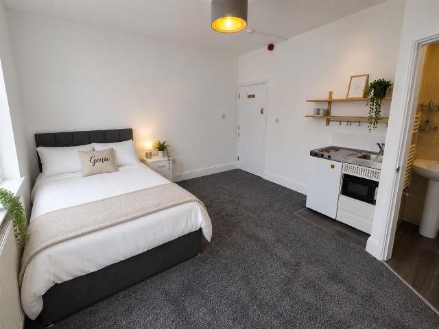 Wood End Road, Erdington, Birmingham B24, Studio to rent, £600 pcm | PrimeLocation