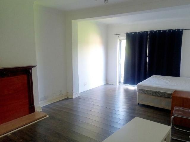 Wood Green N22, Room to rent, £725 pcm | PrimeLocation