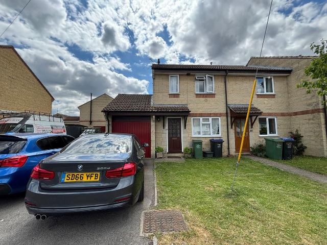 Wood Lane, Chippenham SN15, 3 bed end terrace house to rent, £1,200 pcm | PrimeLocation
