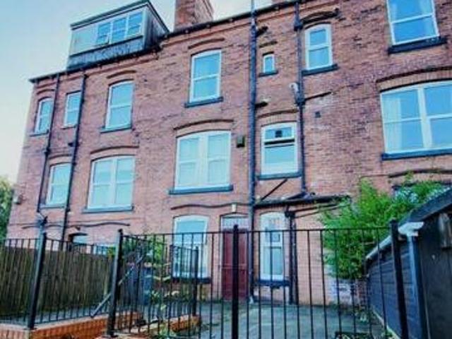 Wood Lane, Headingley, 2 Bedroom Flat
