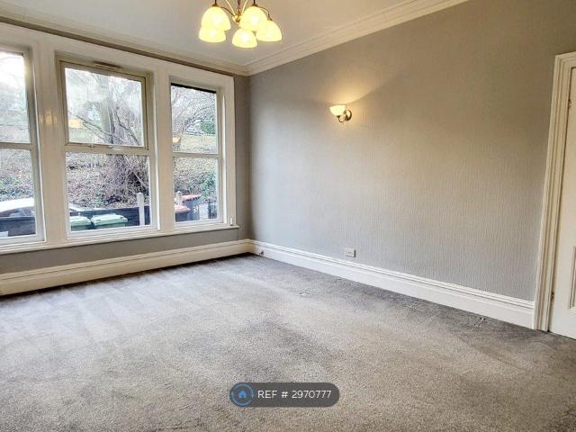 Wood Lane, Headingley, Leeds LS6, 1 bed flat to rent, £850 pcm | PrimeLocation