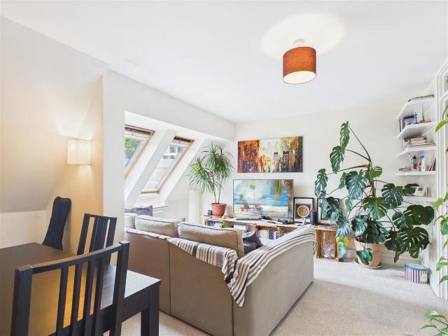 Wood Lane, London W12, 1 bed flat to rent, £2,300 pcm | PrimeLocation