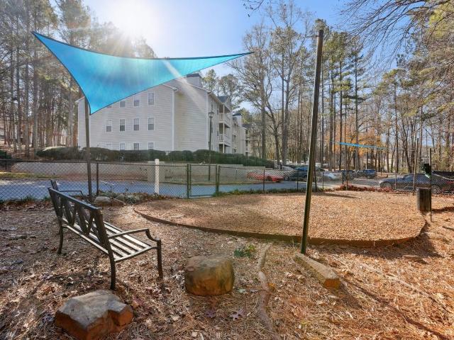 Wood Pointe Apartment Homes 3 Bedroom Apartment for Rent at 1001 Burnt Hickory Rd Nw, Marietta, GA 30064