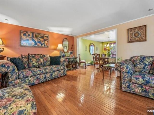 Wood St, Englewood, Home For Sale