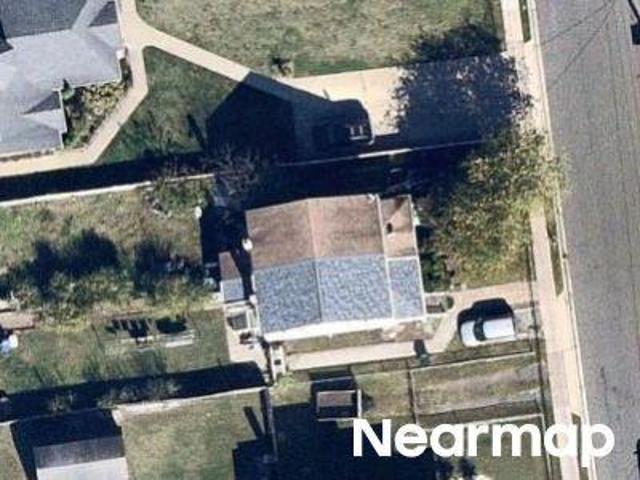Wood St