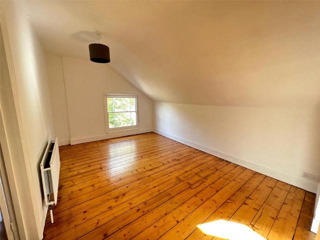 Wood Street, Barnet, EN5 2 bed apartment to rent £1,595 pcm £368 pw