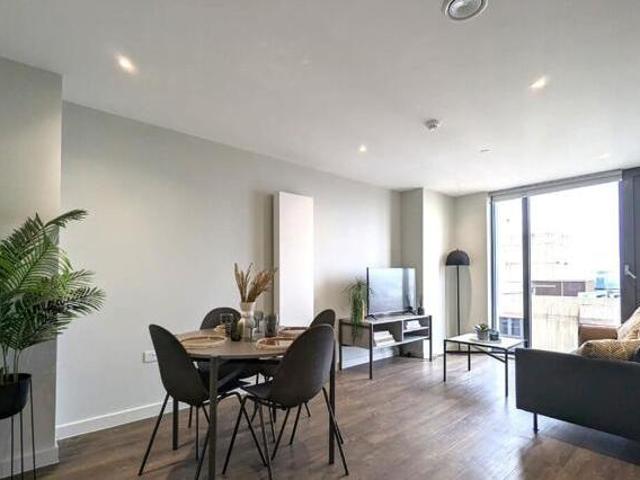 Wood Street, Cardiff city, 1 Bedroom Apartment