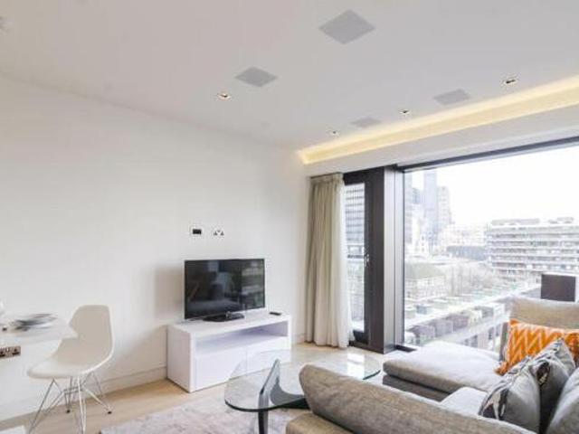 Wood Street, London, 1 Bedroom Flat