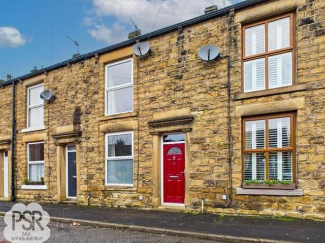 Wood Street, New Mills, 2 Bedroom Terraced