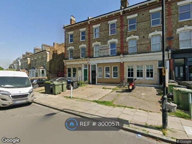 Wood Vale, London SE23, 3 bed flat to rent, £2,500 pcm | PrimeLocation