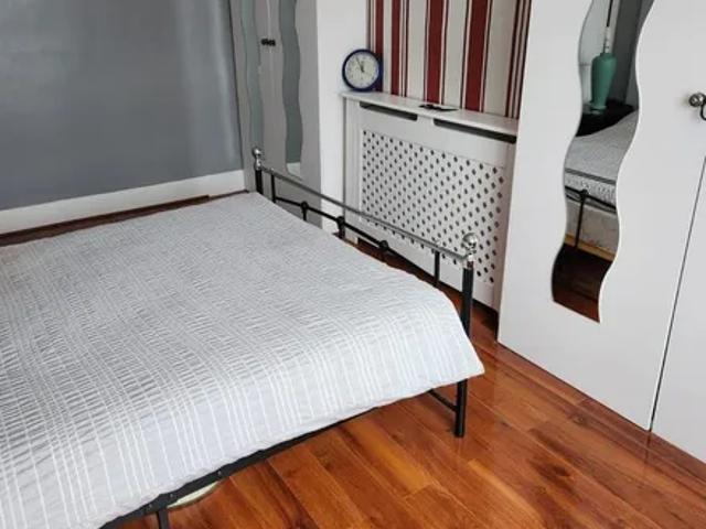 Woodcote Avenue, London, CR7 7DH, United Kingdom | Room for rent #120800920 | Rentberry