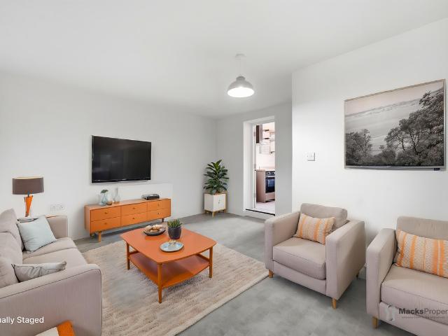 Woodcote Road, Wallington SM6, 2 bed flat to rent, £1,650 pcm | PrimeLocation