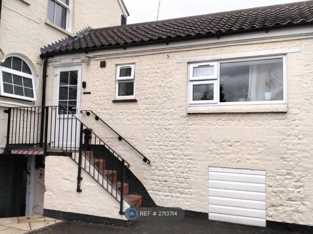 Woodcock House, Warminster BA12, 1 bed flat to rent, £725 pcm | PrimeLocation