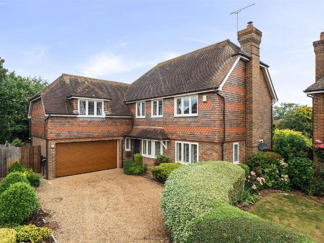 Woodcocks, Headcorn TN27, 5 bed detached house to rent, £3,000 pcm | PrimeLocation