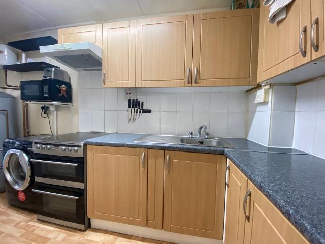 Woodchester Square, Royal Oak W2, 1 bed flat to rent, £1,500 pcm | PrimeLocation