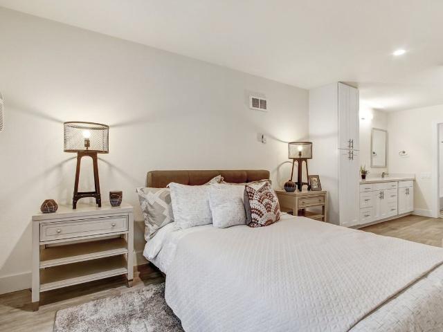 Woodcliff Apartments 1 Bedroom Apartment for Rent at 3201 Overland Ave, Los Angeles, CA 90034 Mar Vista