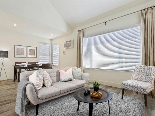 Woodcliff Apartments 2 Bedroom Apartment for Rent at 3201 Overland Ave, Los Angeles, CA 90034 Mar Vista
