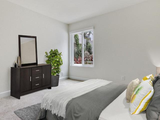 Woodcliff Apartments Studio Apartment for Rent at 3201 Overland Ave, Los Angeles, CA 90034 Mar Vista