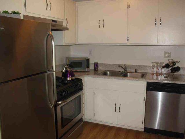 Woodcreek 1 Bedroom Apartment for Rent at 10440 Paramount Blvd, Downey, CA 90241 Downey