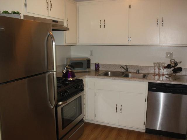 Woodcreek 1 Bedroom Apartment for Rent at 10440 Paramount Blvd, Downey, CA 90241 Downey