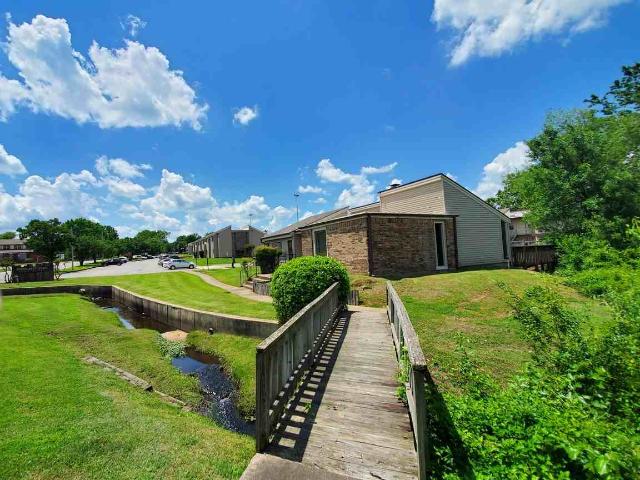 Woodcrest Apartments 1 Bedroom Apartment for Rent at 5200 S U St, Fort Smith, AR 72903