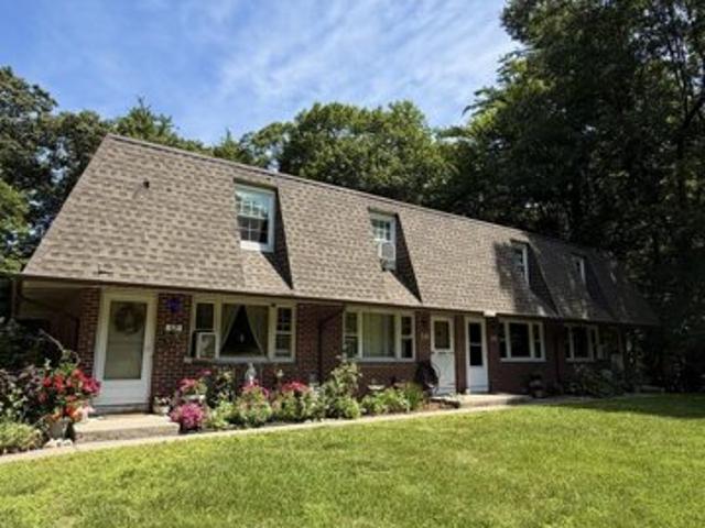Woodcrest Dr Apt,burlington, Home For Sale